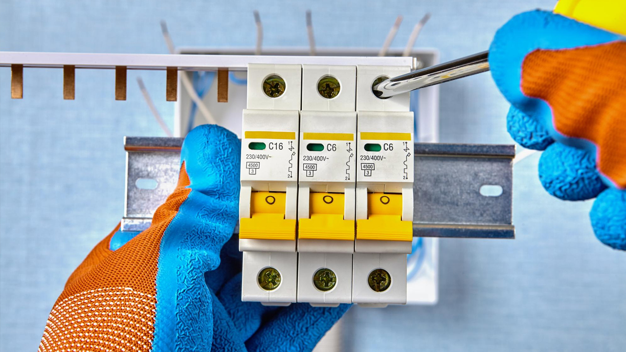 How to Choose the Right Schneider Contactor Supplier